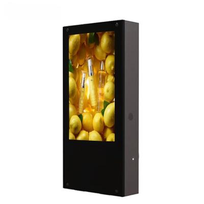 Cina IP65 Segnaletica digitale a prova d'acqua per strada Display esterni 16,7M Display a colori Gestione remota 2500 Nits in vendita