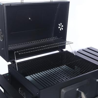 Cina Barbecue a carbone di metallo industriale con tavolino in finitura cromata in vendita