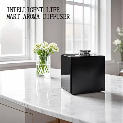 Cina Home Hotel Office Diffusore di olio aromaterapico con involucro metallico e livello di rumore 40dBa in vendita