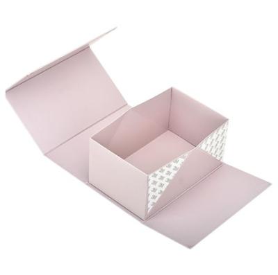 Cina Scatola di carta pieghevole facile di rosa che imballa le scatole rigide magnetiche FSC in vendita