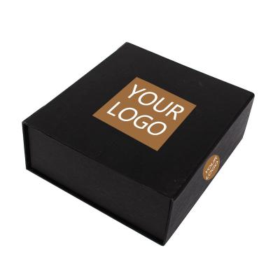 Cina Contenitori di regalo cosmetici della carta di Skincare della scatola di pelle dell'essenza cosmetica nera di cura in vendita