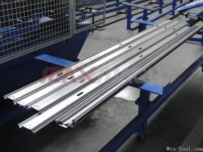 China Roller Shutter Door Forming Line for sale