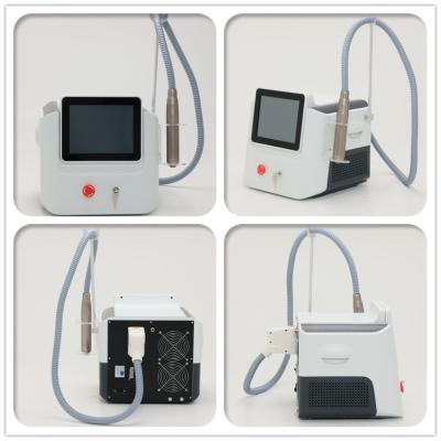 Cina 1064nm Picosecond Laser Machine Tattoo Removal con punti regolabili in vendita