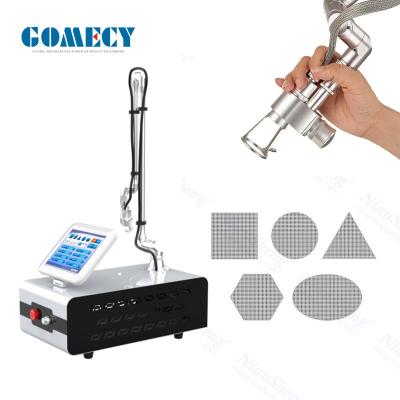 Cina Equipaggiamento laser frazionato 110V 220V Laser Acne Scar Removal Machine Taglia punto 0.02-0.05mm2 in vendita