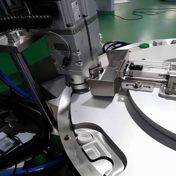 Quality 220V Pet Plastic Bottle Cap Assembly Machine Manufacturing 2500pcs/Hr for sale