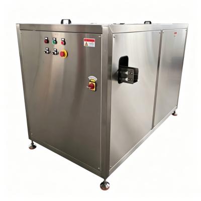 China Automatic Bottle Unscrambler with SS304 Frame Material and 1.5 kW Power Consumption for Turntable Driven PET Bottle Sorting for sale
