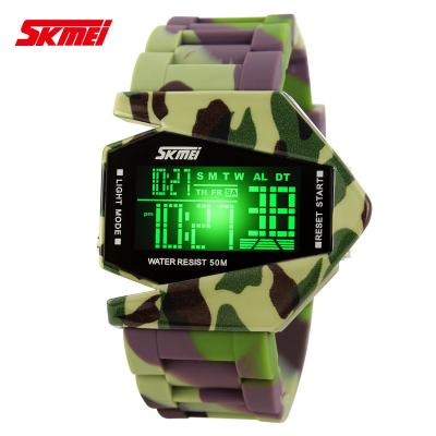 China Army Camouflage EL Backlight Digital Wrist Watch , Multifunction Outdoor Sport Watches for sale