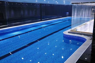 中国 アルミフレーム 家庭用 リクリエーション用 プールキット 販売のため