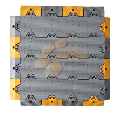 China Portable Plastic Event Flooring Outdoor Turf Protection Fooring for Concert Party Stadium Show Construction for sale