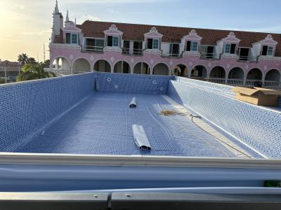China Prefabricated Steel Swimming Pool with Advanced Insulation Technology for sale