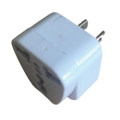 Cina PC di plastica 3 Pin Electrical Plug Adapter di SY205 250V 15A in vendita