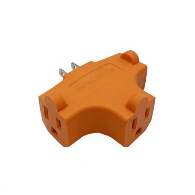 Cina Arancia residenziale 2 Pin Plug Adapter Converter del PVC 50V 15A in vendita