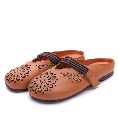 China S066 Boutique retro hand-carved hollow women's shoes, leather feet, velcro, flat sandals for sale