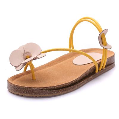 China S067 Sandals women 2020 summer leather shrink buckle retro handmade three-dimensional flowers flat bottom female sandals for sale