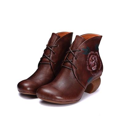 China S081 2020 autumn and winter new wedge heel women's shoes retro handmade leather embossed lace-up fashion short boots wom for sale
