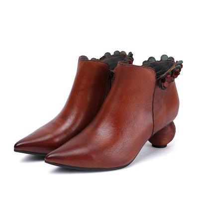 China S172 Factory autumn and winter new leather short boots fashion fashion single shoes pointed retro literary flowers women for sale