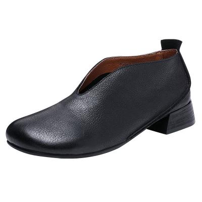 China S199 Factory round toe thick heel retro leather handmade women's shoes all-match fashion simple low-heel shallow mouth s for sale