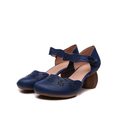 China S436 2020 New Leather Retro Women'S Heels Sweet Round Head Comfortable Velcro Sandals Wholesale for sale
