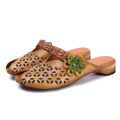 China S487 New Summer And Autumn Leather Women'S Sandals And Slippers Fish Mouth Hollow Flowers Ethnic Handmade Women'S Shoes for sale