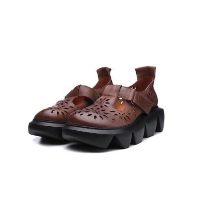 China S507 Manufacturer 2020 Retro Thick-Soled Women'S Sandals New Leather PU Foam Sole Velcro Women'S Shoes for sale