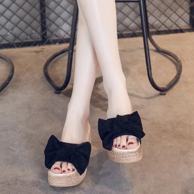 China BS110 New Style Sandals And Slippers, Sponge Cake, Thick Bottom, Open Toe Fashion, Flower Bow, One-Line Wedge Heel Sanda for sale