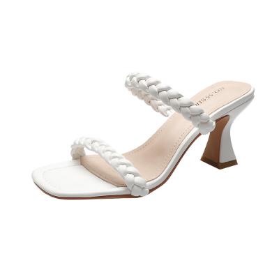 China 2035-2 Fashion Open-Toed Sandals With A Thin Strip, Sexy High Heels, Thick Heels, Professional OL Women'S Shoes, Fashion for sale