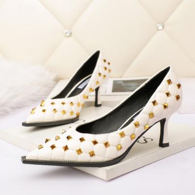 China 6899-1 Sexy Pointed Shallow Mouth High Heels Are Thin Nightclub Rivet Women'S Singles Net Red Banquet Women'S Shoes for sale