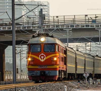 China Rail Freight Forwarder China To Europe LCL E-Commerce International Freight Forwarder for sale