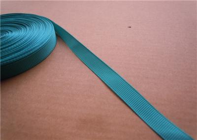 China Glanzende Elastische Bindende Band van de polyester de nylon Gepaste kleur, Elastische bustehouderriemen Te koop