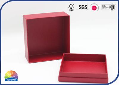 Cina CMYK ha stampato i contenitori di regalo di carta su misura riutilizzabili Eco amichevole per il prodotto di lusso in vendita