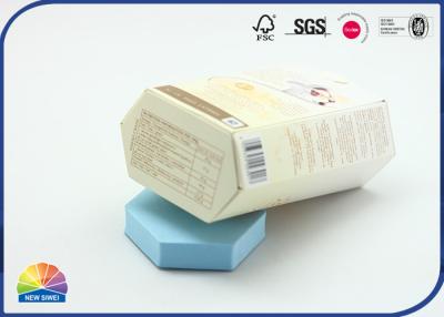 Cina Imballaggio di carta del cioccolato alle nocciole della scatola di piegatura di Sexangle del commestibile di C1S in vendita