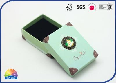 中国 ブローチのギフト スポンジの挿入物が付いているペーパー包装箱の注文のロゴの印刷物 販売のため