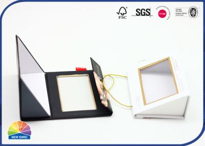 中国 磁気閉鎖の三角形のペーパー包装箱は目に見える窓をかわいがる 販売のため