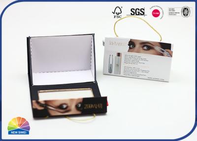 中国 磁気閉鎖の三角形のペーパー包装箱は目に見える窓をかわいがる 販売のため