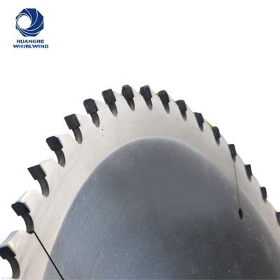 Cina La lama per sega circolare del CTT per il taglio della falegnameria PCD di legno 160mm la lama per sega in vendita