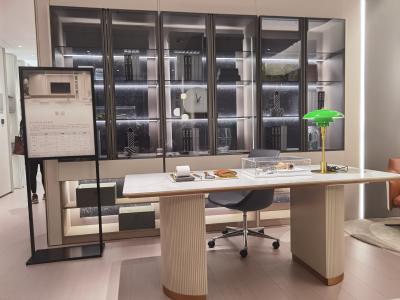 China Museum Quality OEM Modern Living Room Furniture Laminate Glass Display Case Cabinet for sale