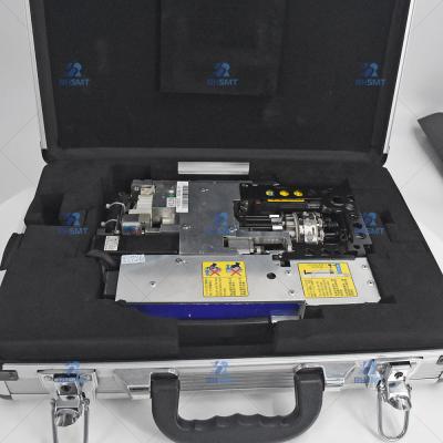 Cina 2SGKHA0002 TESTA FUJI NXT V12 CON PIN AUT. ricambi smt fuji smt machine parti per macchine smt in vendita