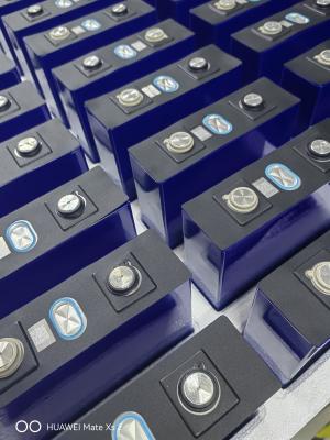 China Link-W 40AH 6A Charging Current 1060g Weight Prismatic Lithium Cell for Electric Boats and Portable Power Stations for sale