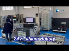 Système intégré de production et de stockage d'énergie solaire Batteries au lithium de grande capacité à haut rendement 12V 100AH