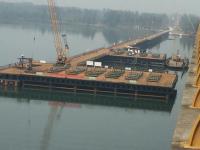 China Bailey Bridge Construction Platform - Temporary Steel Bridge with 5ft Bearing Depth and Class 50 Load Capacity for sale