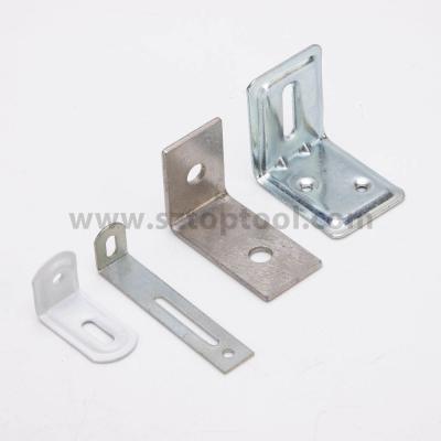 中国 L Type Brackets Stamped Sheet Metal Parts Custom Sheet Metal Stamping 販売のため