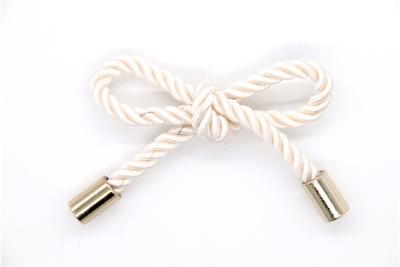 China Perlas hechas a mano, arco hecho a mano Perlas de imitación de alta calidad, decoración de zapatos con cuentas de vidrio / accesorios para zapatos de moda en venta