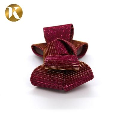 China Van de de Schoenendecoratie van douane het Rode Vrouwen Materiaal van de de Toebehoren Speciale Doek Te koop