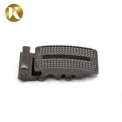 China Custom Embossed Durable Auto Lock Buckle for sale
