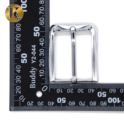 China Professional Durable Silver Belt Buckles Simple Style With Smooth Surface for sale