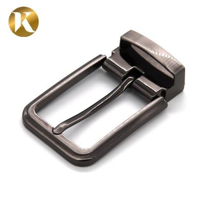 China Professional Custom Simple Pin Belt Buckles 35mm With Smooth Surface for sale