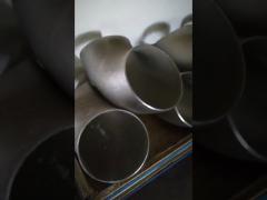 Anlage für Rohrleitungen (solo in inglese)