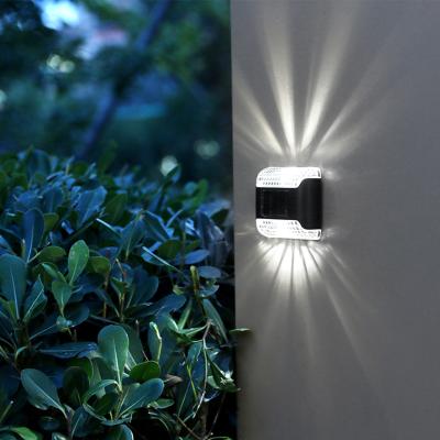 China Schijnwerper die van de de Muurlamp van de decoratie de Lagere Zonne-energie Waterdichte Binnenleiden wassen Te koop