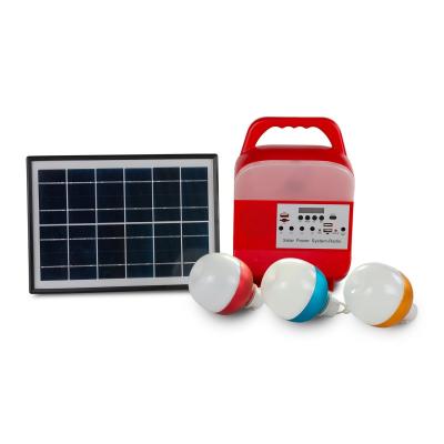Cina Più nuova luce solare di alta qualità con ordine solare dell'OEM delle luci dei prodotti radiofonici della fabbrica in vendita