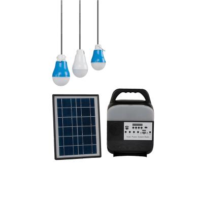 Cina Luci leggenti variopinte domestiche solari portatili del sistema di illuminazione di 6 volt con il pannello solare in vendita
